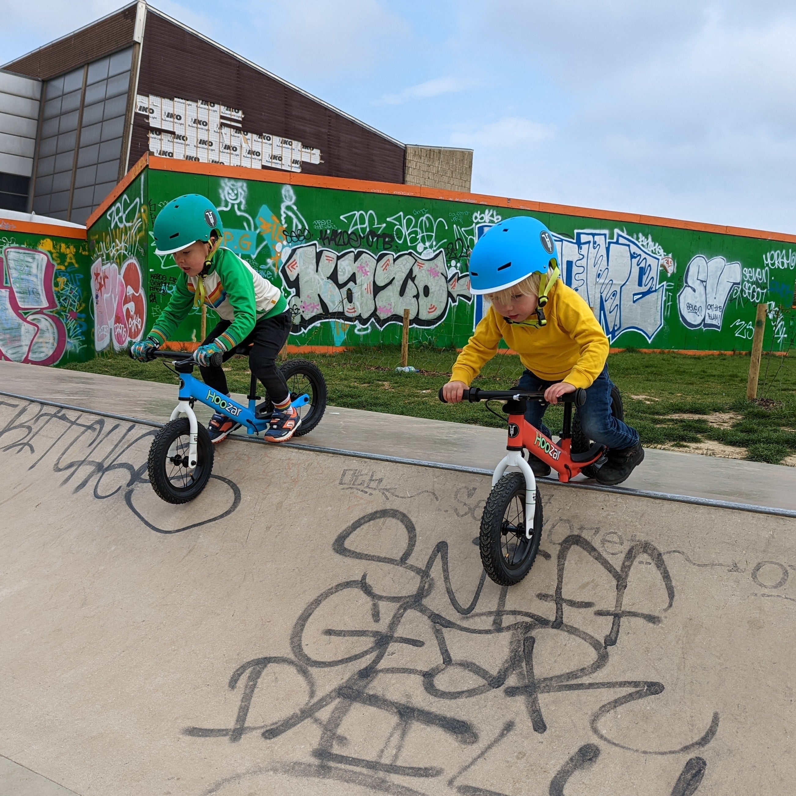 Balance Bike Specialist for 2 year olds + Boys & Girls | Hoozar